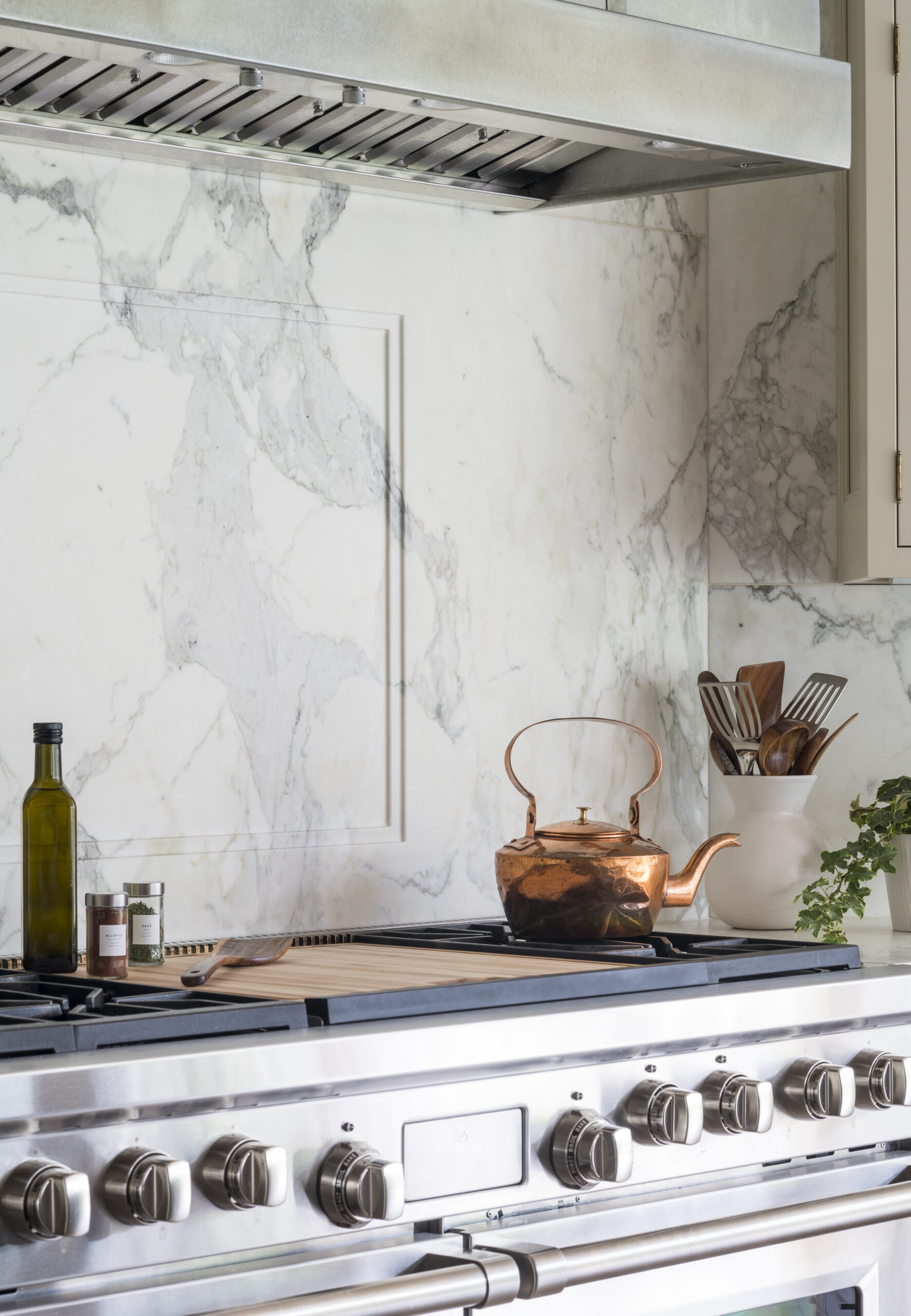 5 Kitchen Trends for 2023 - Studio Dearborn | Interior Design